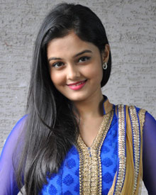 Pragathi Movies | Pragathi : Height, Age, Husband, Boyfriend, Biography ...