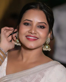 Priya Gamre Movies | Priya Gamre: Height, Age, Husband, Boyfriend ...