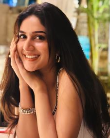 Rabiya Khatoon Movies | Rabiya Khatoon: Height, Age, Husband, Boyfriend, Biography - Filmibeat