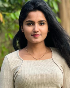 Rani Warad - Photos, Videos, Birthday, Latest News, Height In Feet ...