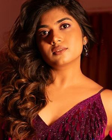 Rithu Chowdary (Rithu Chowdhary) Biography | Rithu Chowdary Boyfriend ...