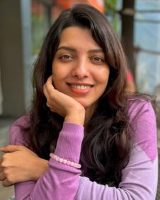 Riya Deepsi - Photos, Videos, Birthday, Latest News, Height In Feet ...