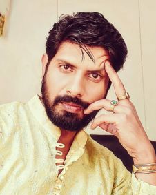 Rohit Chaudhary Biography | Rohit Chaudhary Girlfriend, Wife, Family ...