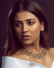 ಸಾರಾ ಅಣ್ಣಯ್ಯ's biography and latest film release news