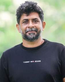 Shahi Kabir Movies | Shahi Kabir: Height, Age, Wife, Girlfriend, Biography - Filmibeat