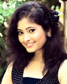 Swaroopini Biography | Swaroopini Boyfriend, Husband, Family & Net ...