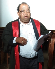 டி எஸ் ஆர் ஸ்ரீனிவாசன் பயோடேட்டா | TSR Biography in Tamil - Filmibeat Tamil