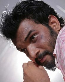 Zinil Biography | Zinil Boyfriend, Husband, Family & Net Worth - FilmiBeat