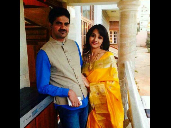 ಸ್ಯಾಂಡಲ್ ವುಡ್ ನಲ್ಲಿ 'ಡಿ.ಕೆ.ರವಿ' ಟೈಟಲ್ ಗೆ ನೂಕುನುಗ್ಗಲು | Kannada ...