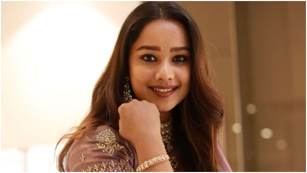 ಗಂಡ ಹೆಂಡ್ತಿ ಧಾರಾವಾಹಿಯಲ್ಲಿ ಸ್ವಾತಿ ಆಗಿ ನಟಿಸುತ್ತಿರುವ ನಿರುಷಾ ಬಗ್ಗೆ ನಿಮಗೆಷ್ಟು ಗೊತ್ತು..? | Ganda ...