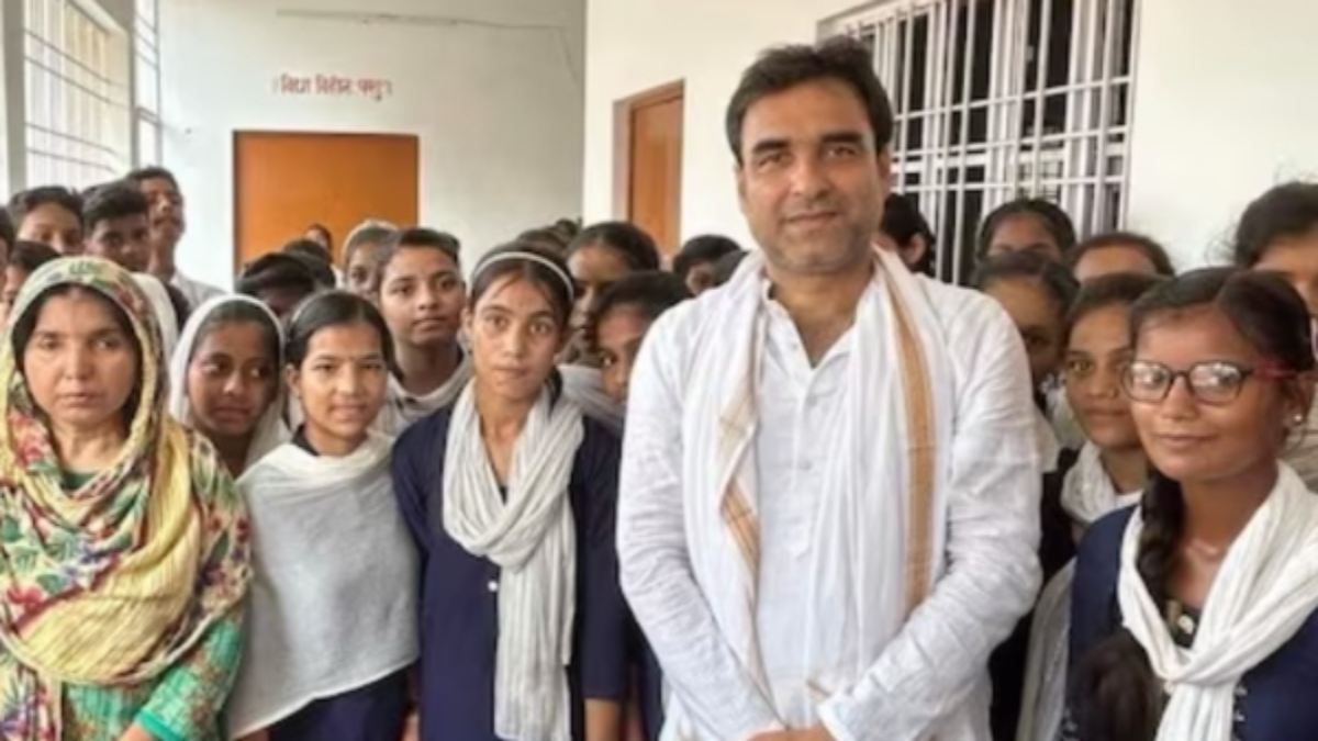 Pankaj Tripathi: ತಂದೆಯ ನೆನಪಿನಲ್ಲಿ ತಮ್ಮ ಹಳ್ಳಿಯಲ್ಲಿ ಗ್ರಂಥಾಲಯ ತೆರೆದ ನಟ ...