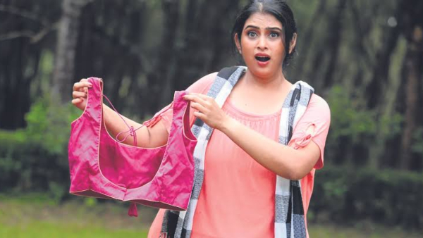 ಥಿಯೇಟರ್‌ನಲ್ಲಿ ಅಲ್ಲದಿದ್ದರೂ ಓಟಿಟಿಯಲ್ಲಿ ಮನಗೆದ್ದ 'ರವಿಕೆ ಪ್ರಸಂಗ'; ಹೇಗಿದೆ ...