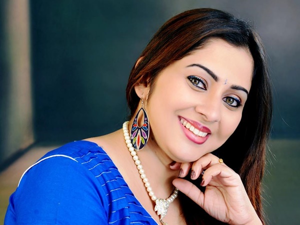 Actress Sreeya Ramesh facebook post - Malayalam Filmibeat