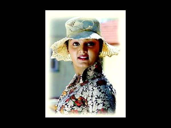 Costumer SB Satheesan about Manju Warrier, latest chat went viral ...