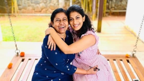 Actress Jalaja Opens Up About Her Comeback And Daughter Devi's Debut ...