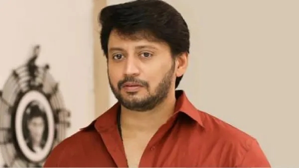 രണ്ടാമതും വിവാഹിതനാവുമോ? തൊണ്ണൂറുകളിലെ സൂപ്പര്‍ നായകന്റെ ഇപ്പോഴത്തെ ...