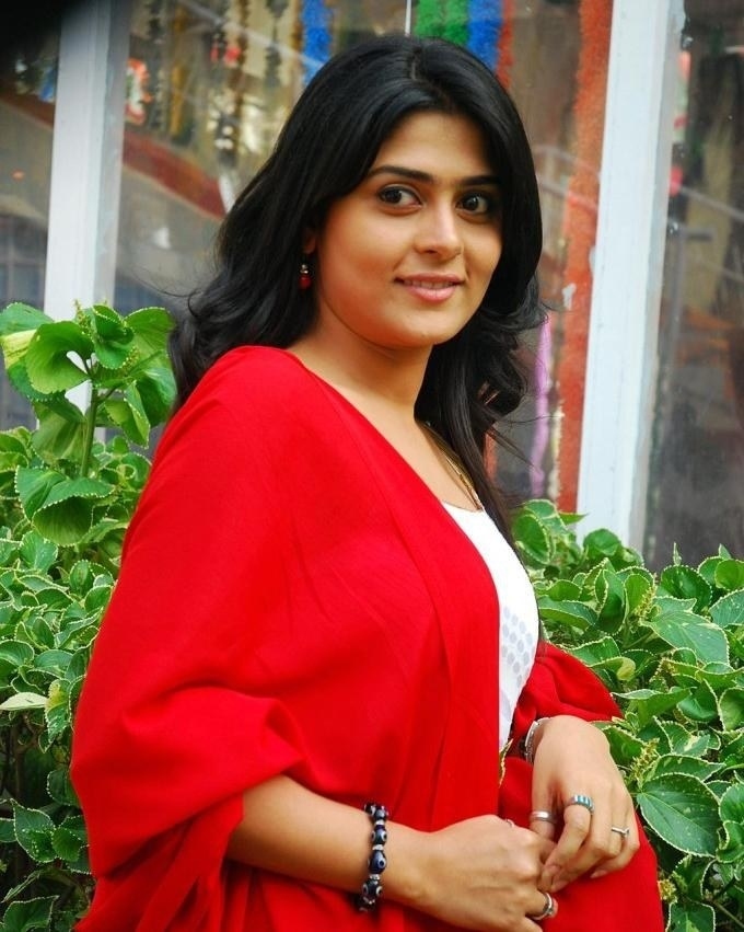 Manjulika Photos | Manjulika Latest HD Pics |Manjulika New Images ...