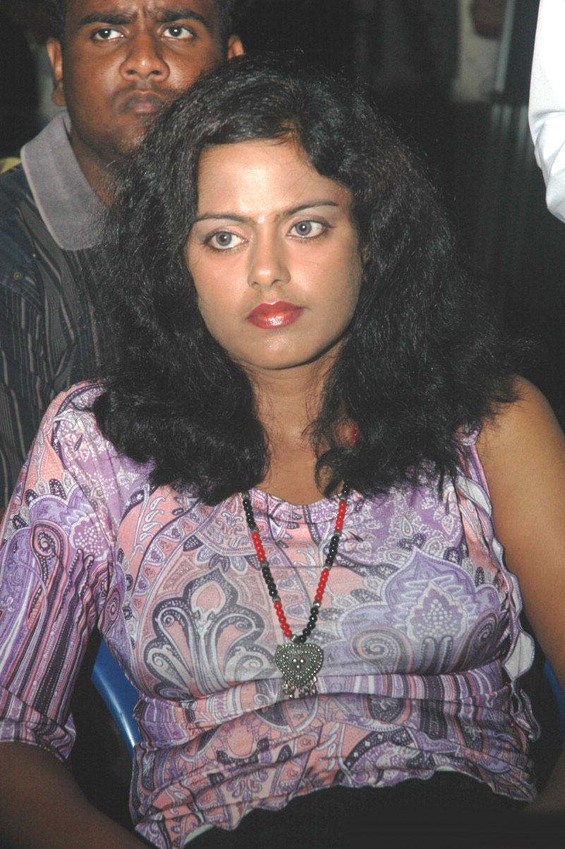 Manoha Photos: Find Latest HD Images, Pictures, Stills & Pics - Filmibeat