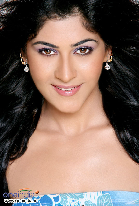 Anchal Sabharwal Photos | Anchal Sabharwal Latest HD Pics |Anchal ...