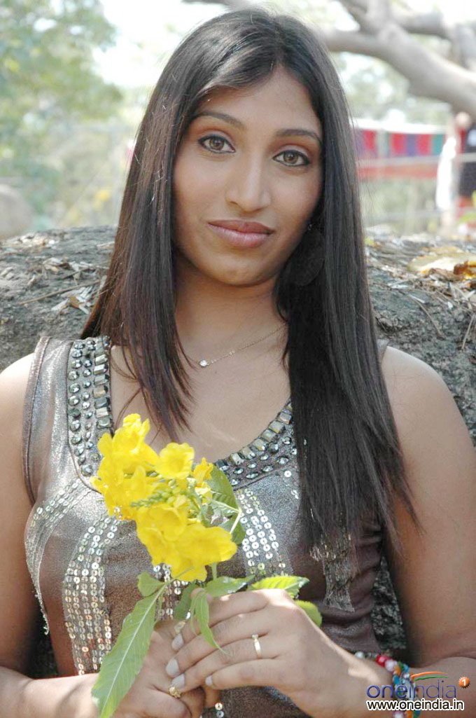 Nisha Patel Photos: Find Latest HD Images, Pictures, Stills & Pics ...