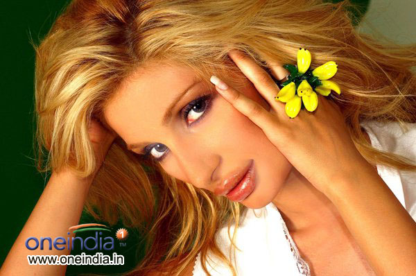 Negar Khan Photos: Find Latest HD Images, Pictures, Stills & Pics ...