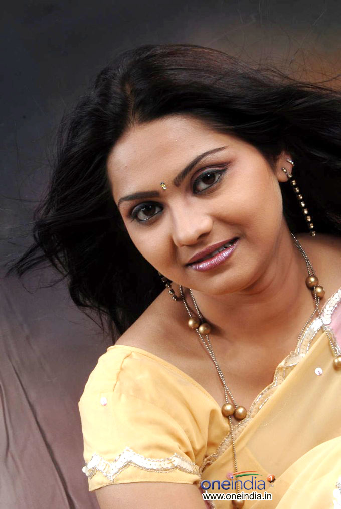 Deepa Photos | Deepa Latest HD Pics |Deepa New Images - Filmibeat