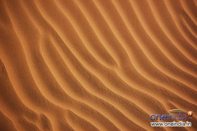 Soch Lo Bollywood Movie: Pooja, Shooting Stills, Location Photos ...