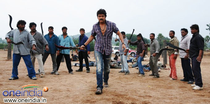 Ragada Movie Poster & Photos | Ragada Movie Location Pics | Ragada ...