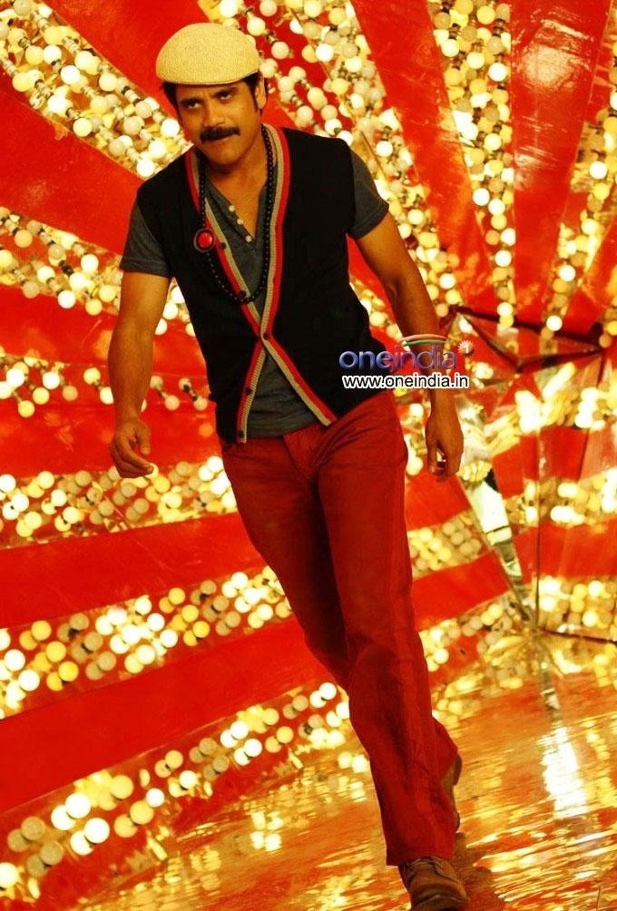 Ragada Movie Poster & Photos | Ragada Movie Location Pics | Ragada ...