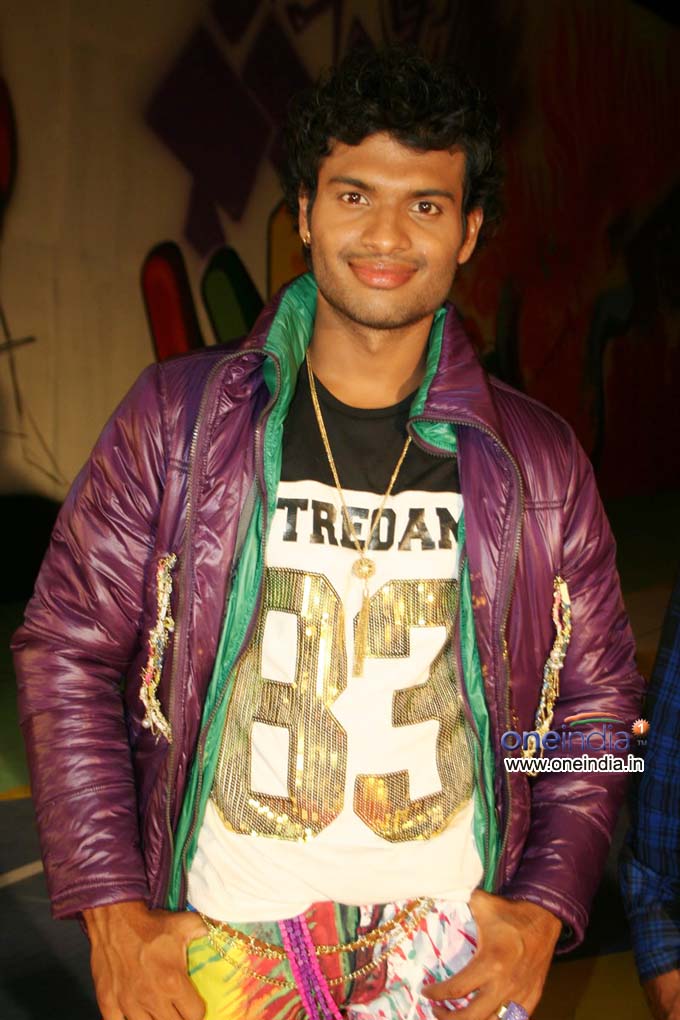 Aata Movie on the Sets - Filmibeat