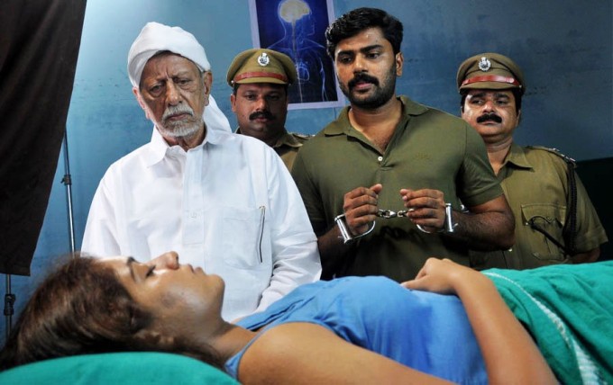 Kadhal Vedham Tamil Movie: Pooja, Shooting Stills, Location Photos ...