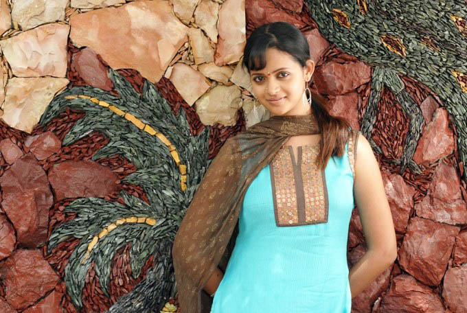 Puthiya Thalapathy Movie Poster & Photos | Puthiya Thalapathy Movie ...