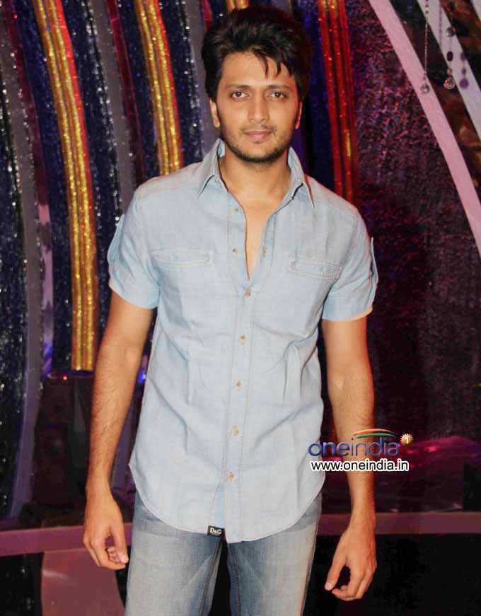 Comedy Ka Maha Muqabla - Filmibeat