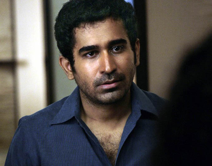 Naan Movie Poster & Photos | Naan Movie Location Pics | Naan Tamil ...