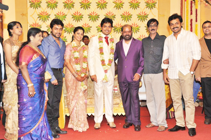 Actor Shakthi and Smiruthi Wedding - Filmibeat
