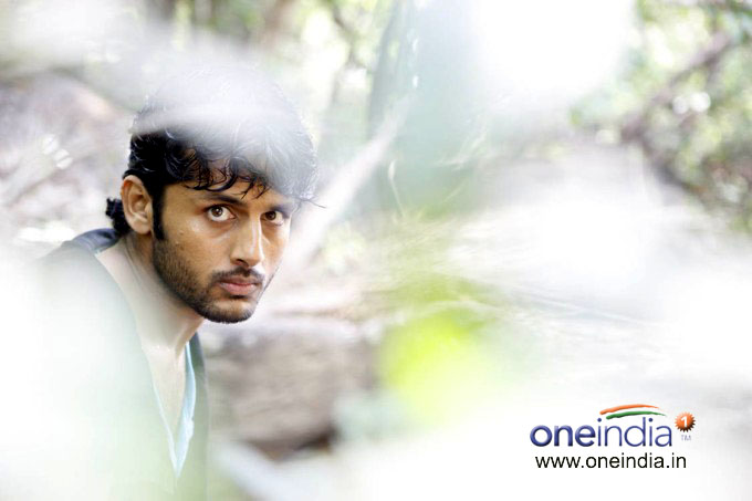 Agyaat 2009 | Agyaat Hindi Movie: Release Date, Cast, Story, Ott ...