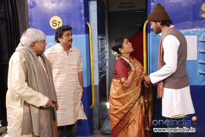 Subhapradam Movie Poster & Photos | Subhapradam Movie Location Pics ...