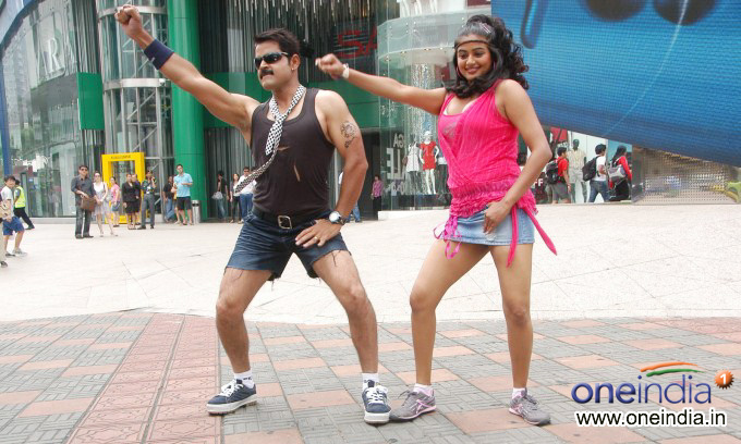 Kshetram Movie Poster & Photos | Kshetram Movie Location Pics ...