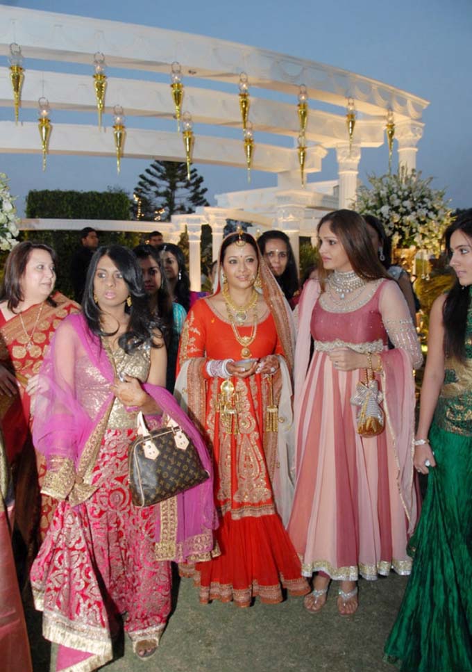Reema Sen and Shiv Karan Singh Wedding - Filmibeat