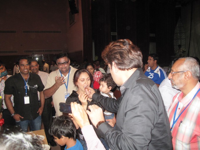 Simran celebrates Birthday in Dubai - Filmibeat