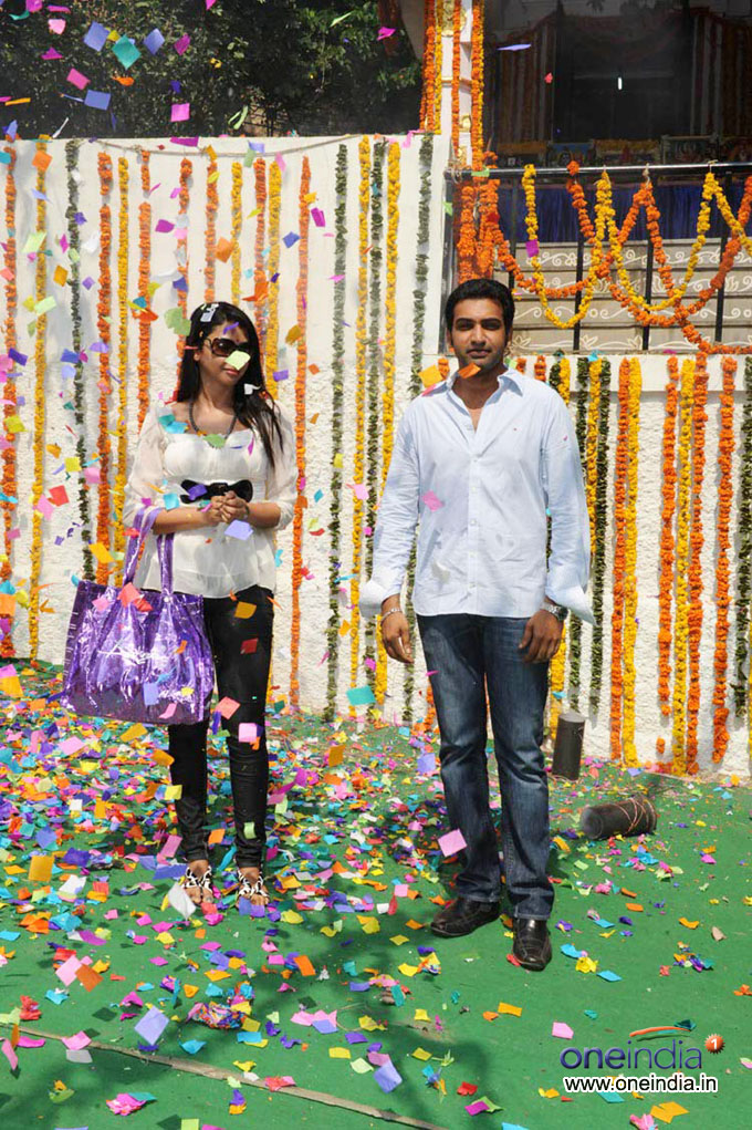 Daya Movie Muhurat - Filmibeat