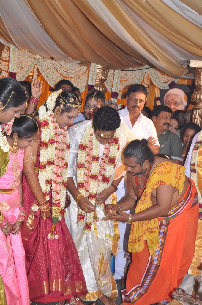 KS Ravikumar Daughter Wedding - Filmibeat