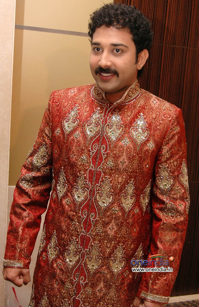 Chandrudu Telugu Movie: Pooja, Shooting Stills, Location Photos & First ...