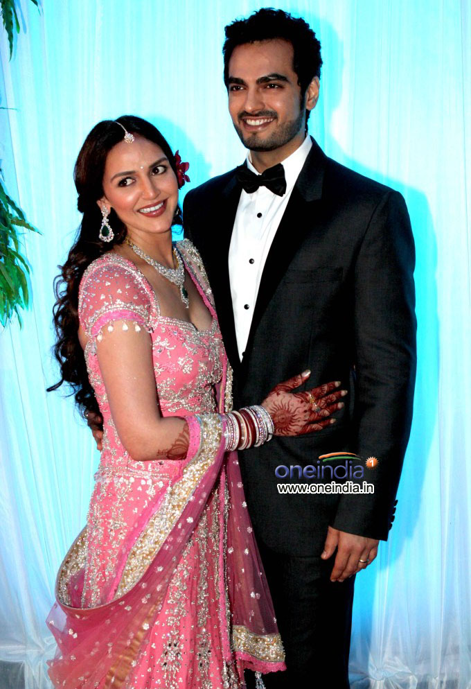 Esha Deol and Bharat Takhtani Wedding Reception - Filmibeat