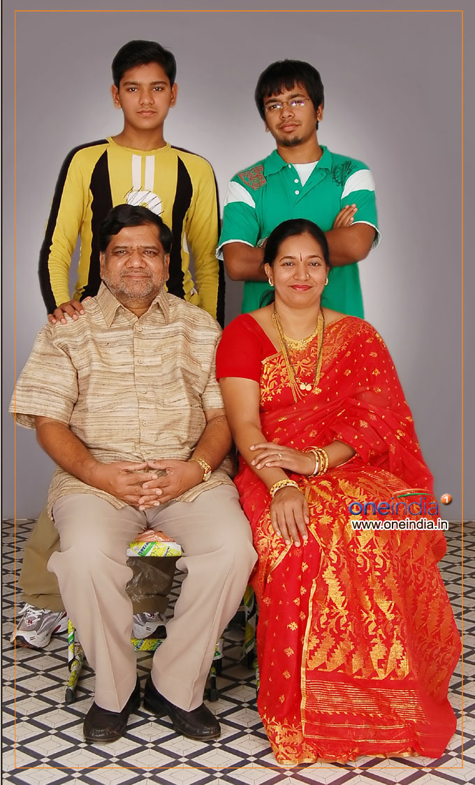 Jagadish Shettar sworn in as Karnataka CM - Filmibeat