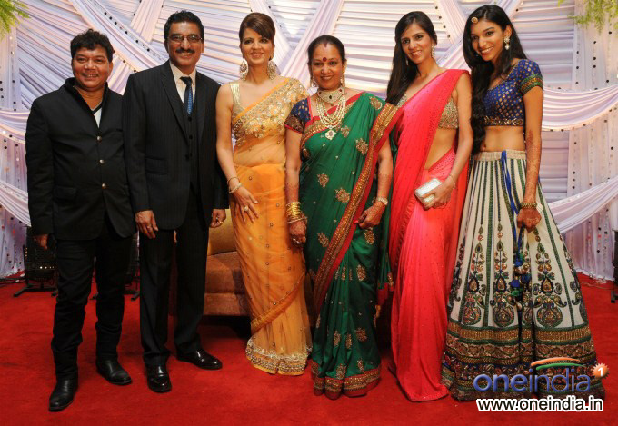 Suraj & Monali Godambe Wedding Reception - Filmibeat