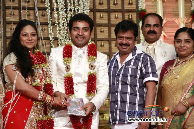 Choreographer Shobi and Lalitha Wedding Reception - Filmibeat