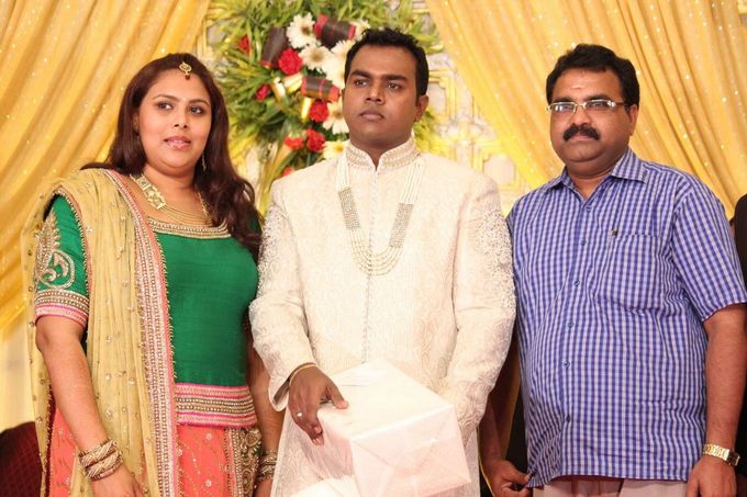 Pandu Son Wedding Reception - Filmibeat