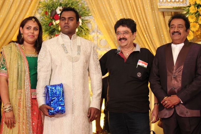 Pandu Son Wedding Reception - Filmibeat