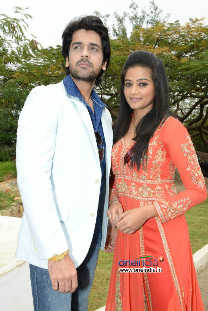 Angulika Movie Launch - Filmibeat